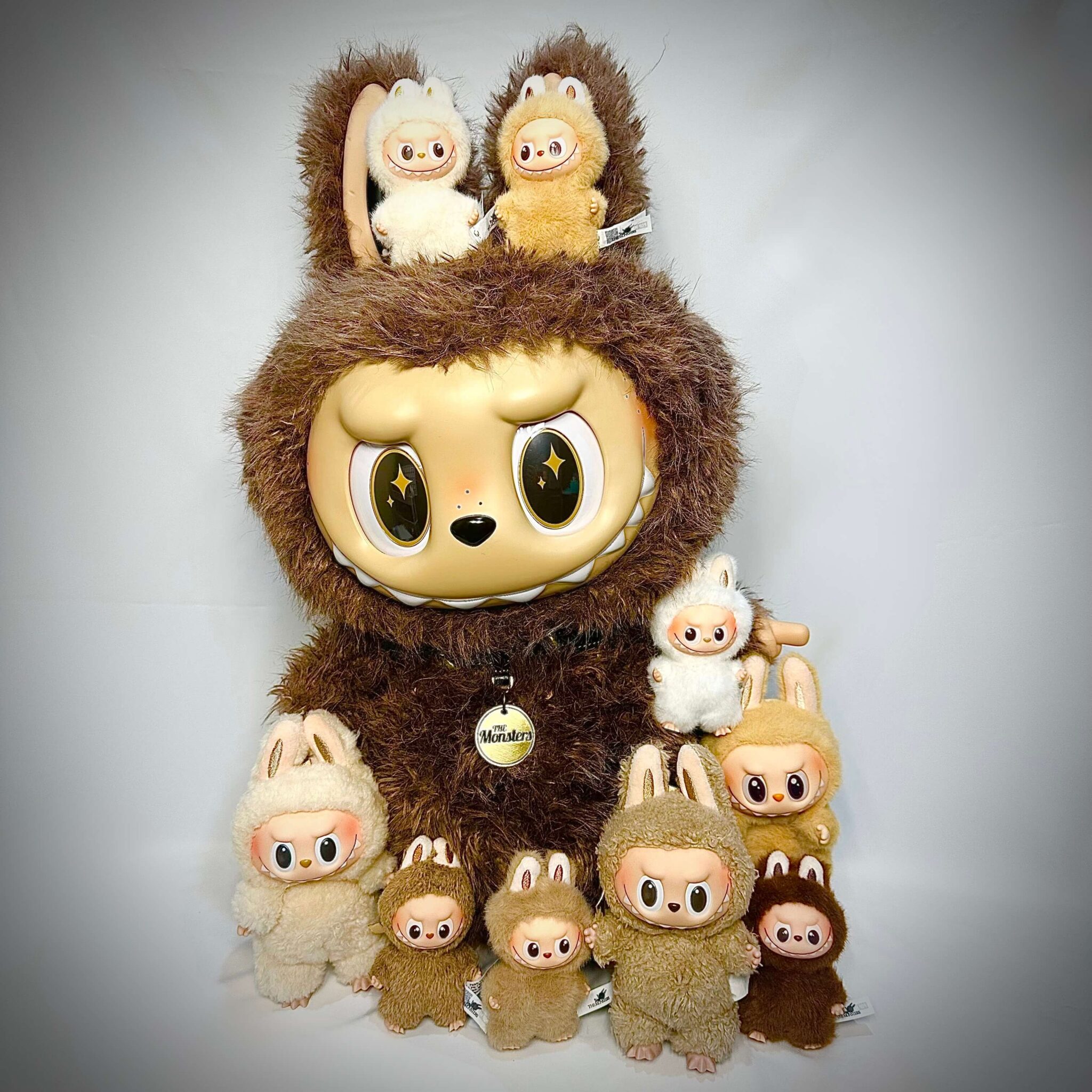 Labubu Plush Guide 2026: Prices, Authenticity & Top 5 Dolls